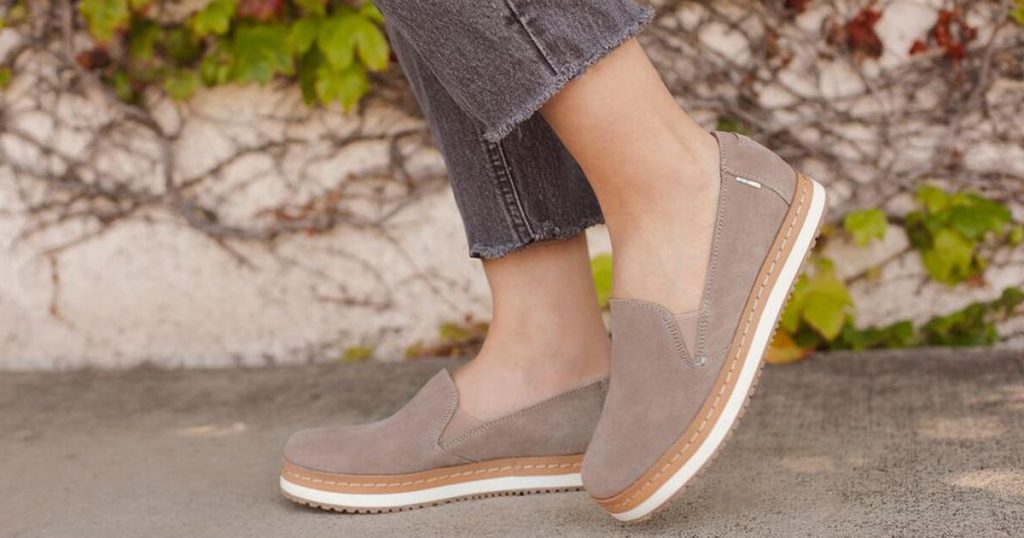 EXTRA 25% OFF TOMS SALE STYLES FOR THE WHOLE FAMILY - The Freebie Guy®