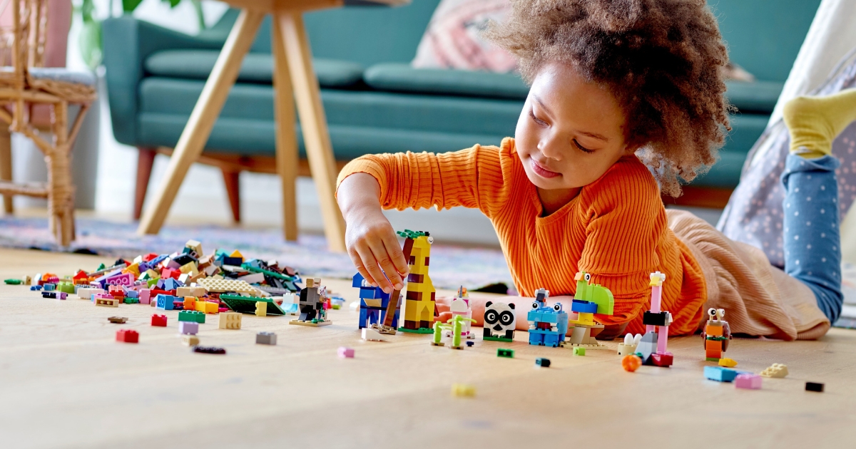 Walmart Black Friday Deal: LEGO Classic Bricks & Animals Set Only $25 ...