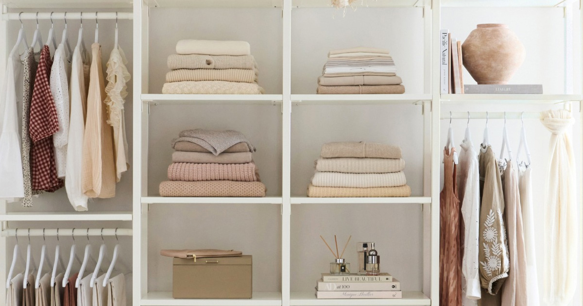 The Dream Closet Sweeps - The Freebie Guy®