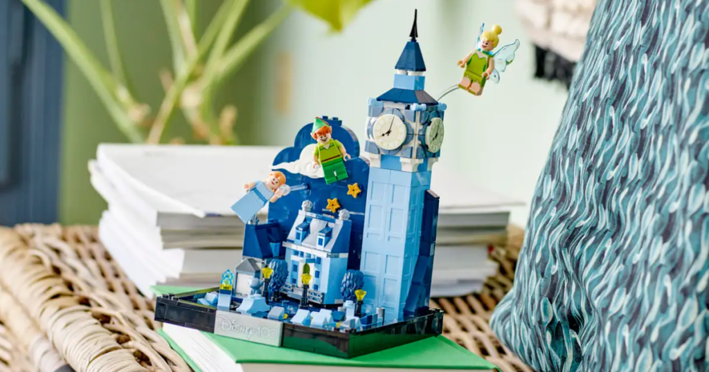COMING SOON!! LEGO Peter Pan & Wendy's Flight over London! - The ...